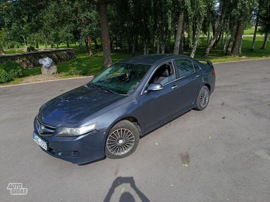 Pelēks Honda Accord 2007 Šauļi, ar dzinēja tilpumu 2.20 L un nobraukumu 460 tūkst. km par 1150 €, foto 12 vietnē AUTOMOTO.COM.LV