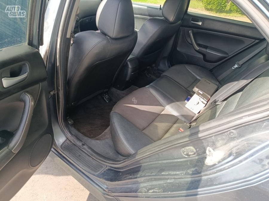 Pelēks Honda Accord 2007 Šauļi, ar dzinēja tilpumu 2.20 L un nobraukumu 460 tūkst. km par 1150 €, foto 23 vietnē AUTOMOTO.COM.LV