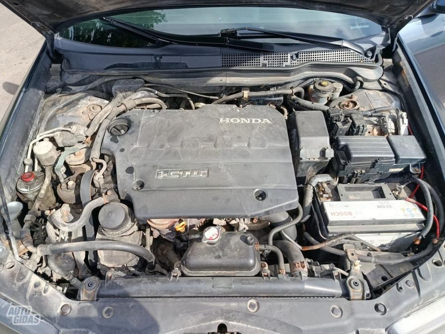 Pelēks Honda Accord 2007 Šauļi, ar dzinēja tilpumu 2.20 L un nobraukumu 460 tūkst. km par 1150 €, foto 36 vietnē AUTOMOTO.COM.LV