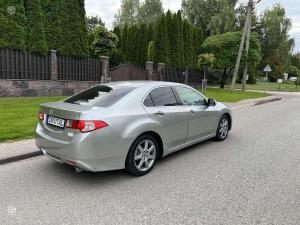Grey Honda Accord 2008 in Vilnius, with an engine capacity of 2.00 L and mileage of 300 thousand km for 2999 €, photo 10 on AUTOMOTO.COM.LV