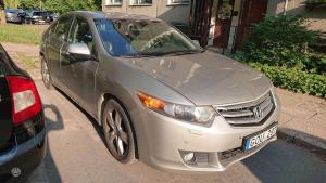 Grey Honda Accord 2008 in Vilnius, with an engine capacity of 2.00 L and mileage of 154 thousand km for 5900 €, photo  on AUTOMOTO.COM.LV
