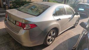 Pelēks Honda Accord 2008 Viļņa, ar dzinēja tilpumu 2.00 L un nobraukumu 154 tūkst. km par 5900 €, foto 4 vietnē AUTOMOTO.COM.LV