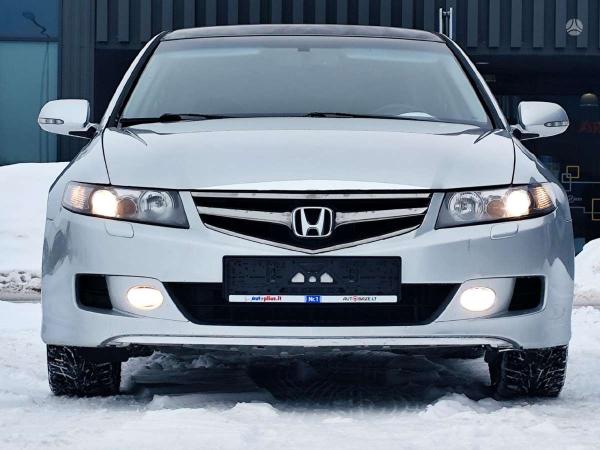 Pelēks Honda Accord 2008 Šauļi, ar dzinēja tilpumu 2.00 L un nobraukumu 224 tūkst. km par 3550 €, foto 2 vietnē AUTOMOTO.COM.LV