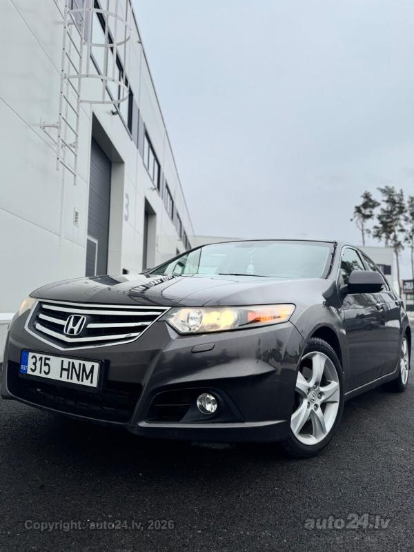 Pelēks Honda Accord 2008 Tallina, ar dzinēja tilpumu 2.00 L un nobraukumu 200 tūkst. km par 4299 €, foto 7 vietnē AUTOMOTO.COM.LV