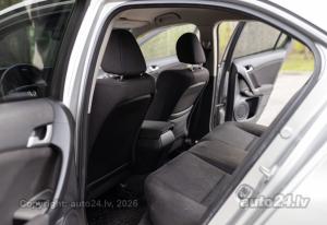 Pelēks Honda Accord 2008 Tallina, ar dzinēja tilpumu 2.20 L un nobraukumu 325 tūkst. km par 3290 €, foto 12 vietnē AUTOMOTO.COM.LV