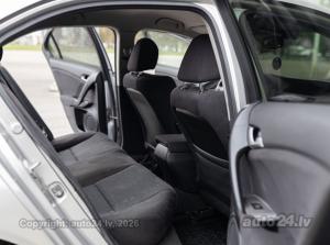 Pelēks Honda Accord 2008 Tallina, ar dzinēja tilpumu 2.20 L un nobraukumu 325 tūkst. km par 3290 €, foto 13 vietnē AUTOMOTO.COM.LV