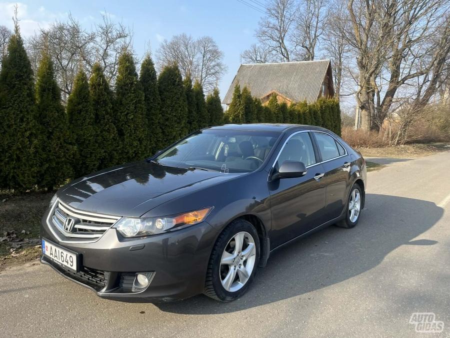 Pelēks Honda Accord 2008 Viļņa, ar dzinēja tilpumu 2.00 L un nobraukumu 3900 tūkst. km par 4200 €, foto 3 vietnē AUTOMOTO.COM.LV