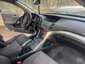 Pelēks Honda Accord 2008 Viļņa, ar dzinēja tilpumu 2.00 L un nobraukumu 3900 tūkst. km par 4200 €, foto 9 vietnē AUTOMOTO.COM.LV