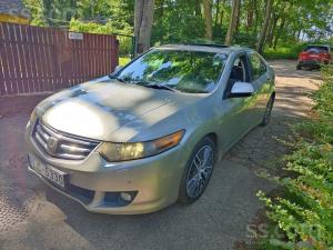 Pelēks Honda Accord 2008 Rīga, ar dzinēja tilpumu 2.20 L un nobraukumu 418 tūkst. km par 1881 €, foto 3 vietnē AUTOMOTO.COM.LV