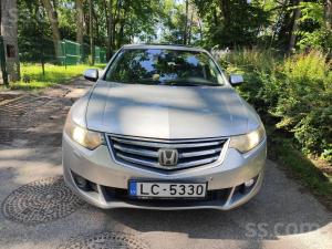 Pelēks Honda Accord 2008 Rīga, ar dzinēja tilpumu 2.20 L un nobraukumu 418 tūkst. km par 1881 €, foto 4 vietnē AUTOMOTO.COM.LV