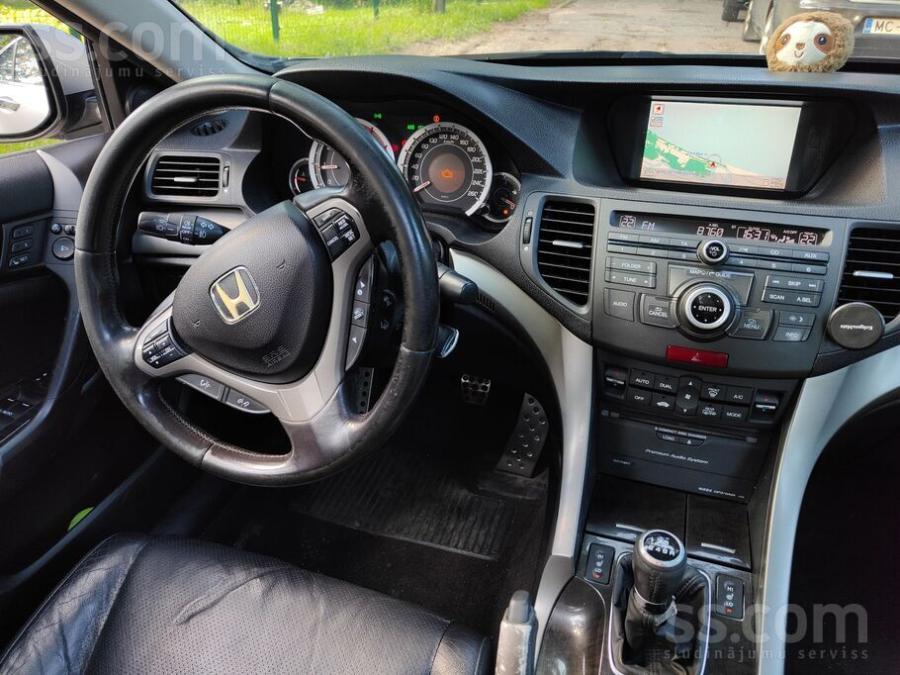 Pelēks Honda Accord 2008 Rīga, ar dzinēja tilpumu 2.20 L un nobraukumu 418 tūkst. km par 1881 €, foto 8 vietnē AUTOMOTO.COM.LV