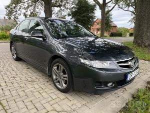 Pelēks Honda Accord 2008 Valmiera, ar dzinēja tilpumu 2.00 L un nobraukumu 319 tūkst. km par 2850 €, foto  vietnē AUTOMOTO.COM.LV