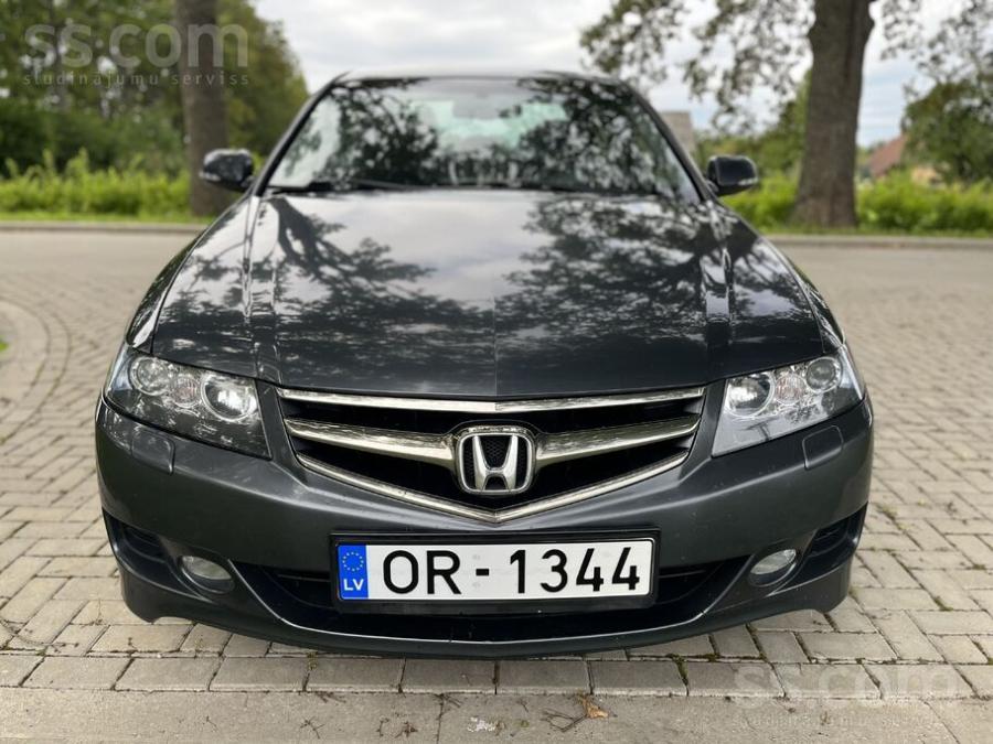 Серый Хонда Аккорд 2008 в Валмиера, объемом двигателя 2.00 л и пробегом 319 тыс. км за 2850 €, фото 9 на AUTOMOTO.COM.LV