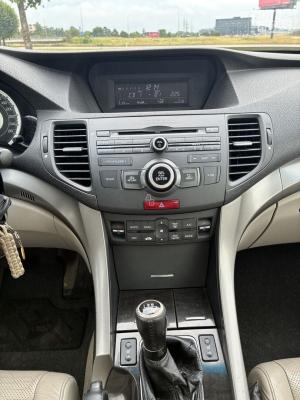 Grey Honda Accord 2008 in Kaunas, with an engine capacity of 2.20 L and mileage of 344 thousand km for 2650 €, photo 10 on AUTOMOTO.COM.LV