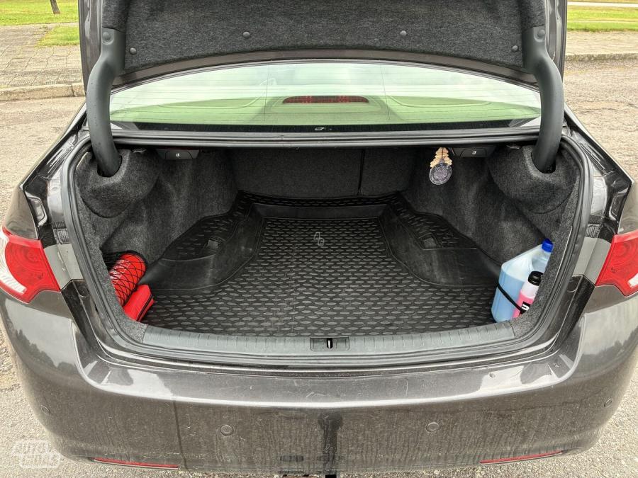 Grey Honda Accord 2008 in Kaunas, with an engine capacity of 2.20 L and mileage of 344 thousand km for 2650 €, photo 18 on AUTOMOTO.COM.LV