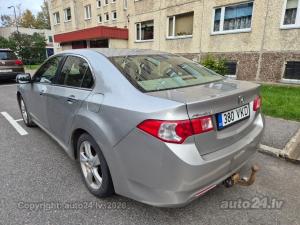 Grey Honda Accord 2008 in Tallinn, with an engine capacity of 2.20 L and mileage of 328 thousand km for 1490 €, photo 5 on AUTOMOTO.COM.LV