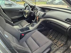 Grey Honda Accord 2008 in Tallinn, with an engine capacity of 2.20 L and mileage of 328 thousand km for 1490 €, photo 6 on AUTOMOTO.COM.LV
