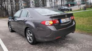 Pelēks Honda Accord 2009 Rīga, ar dzinēja tilpumu 2.00 L un nobraukumu 178 tūkst. km par 3400 €, foto 6 vietnē AUTOMOTO.COM.LV