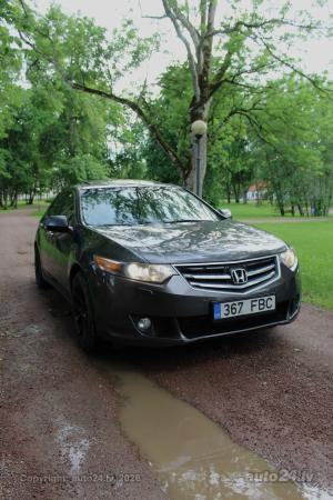 Pelēks Honda Accord 2009 Tallina, ar dzinēja tilpumu 2.20 L un nobraukumu 338 tūkst. km par 4800 €, foto  vietnē AUTOMOTO.COM.LV