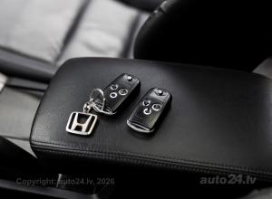 Pelēks Honda Accord 2009 Tallina, ar dzinēja tilpumu 2.20 L un nobraukumu 300 tūkst. km par 3498 €, foto 13 vietnē AUTOMOTO.COM.LV