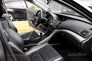 Pelēks Honda Accord 2009 Tallina, ar dzinēja tilpumu 2.20 L un nobraukumu 300 tūkst. km par 3498 €, foto 18 vietnē AUTOMOTO.COM.LV