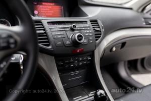 Pelēks Honda Accord 2009 Tallina, ar dzinēja tilpumu 2.20 L un nobraukumu 300 tūkst. km par 3498 €, foto 30 vietnē AUTOMOTO.COM.LV