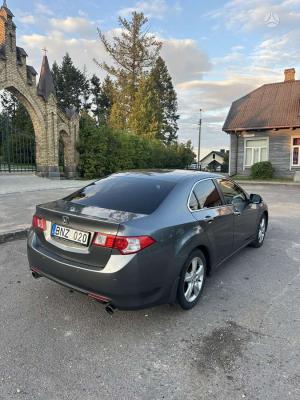 Grey Honda Accord 2009 in Vilnius, with an engine capacity of 2.35 L and mileage of 346 thousand km for 3300 €, photo 6 on AUTOMOTO.COM.LV