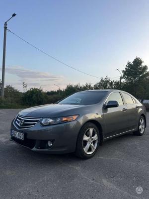 Grey Honda Accord 2009 in Vilnius, with an engine capacity of 2.35 L and mileage of 346 thousand km for 3300 €, photo 10 on AUTOMOTO.COM.LV