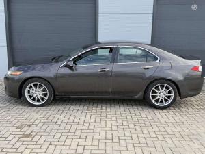 Pelēks Honda Accord 2009 Viļņa, ar dzinēja tilpumu 2.20 L un nobraukumu 363 tūkst. km par 1450 €, foto 9 vietnē AUTOMOTO.COM.LV