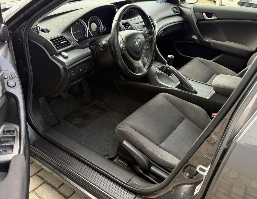 Pelēks Honda Accord 2009 Viļņa, ar dzinēja tilpumu 2.20 L un nobraukumu 363 tūkst. km par 1450 €, foto 15 vietnē AUTOMOTO.COM.LV