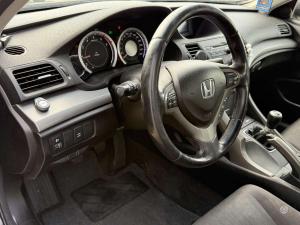 Pelēks Honda Accord 2009 Viļņa, ar dzinēja tilpumu 2.20 L un nobraukumu 363 tūkst. km par 1450 €, foto 16 vietnē AUTOMOTO.COM.LV