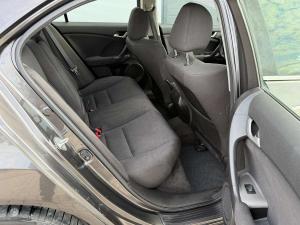Pelēks Honda Accord 2009 Viļņa, ar dzinēja tilpumu 2.20 L un nobraukumu 363 tūkst. km par 1450 €, foto 18 vietnē AUTOMOTO.COM.LV