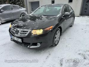 Grey Honda Accord 2010 in Tallinn, with an engine capacity of 2.20 L and mileage of 201 thousand km for 5900 €, photo 2 on AUTOMOTO.COM.LV