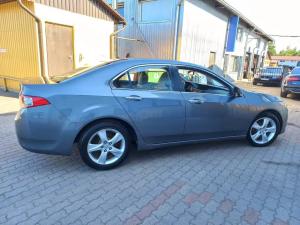 Pelēks Honda Accord 2010 Rīga, ar dzinēja tilpumu 2.20 L un nobraukumu 300 tūkst. km par 3990 €, foto 3 vietnē AUTOMOTO.COM.LV