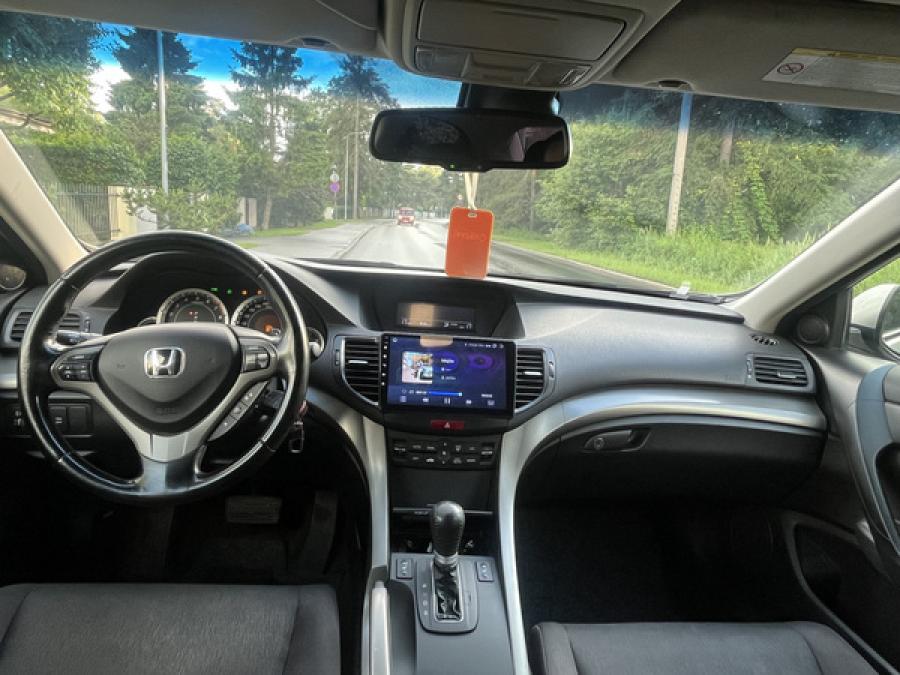 Pelēks Honda Accord 2010 Tallina, ar dzinēja tilpumu 2.00 L un nobraukumu 255 tūkst. km par 2690 €, foto 7 vietnē AUTOMOTO.COM.LV