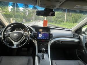 Pelēks Honda Accord 2010 Tallina, ar dzinēja tilpumu 2.00 L un nobraukumu 255 tūkst. km par 2690 €, foto 17 vietnē AUTOMOTO.COM.LV