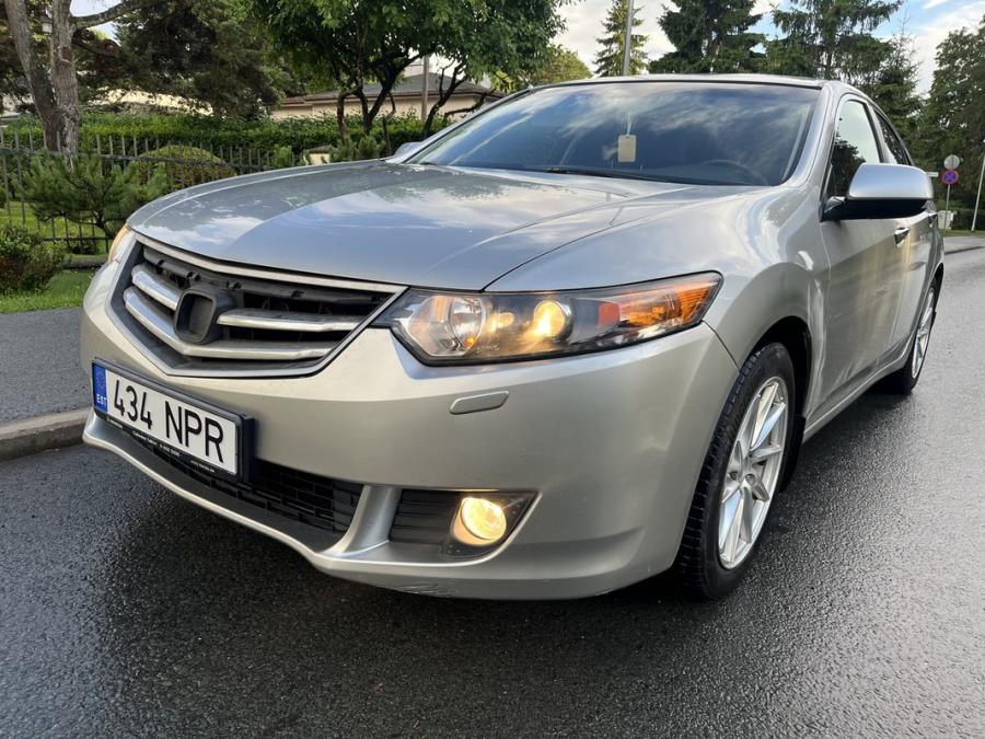 Pelēks Honda Accord 2010 Tallina, ar dzinēja tilpumu 2.00 L un nobraukumu 255 tūkst. km par 2690 €, foto 21 vietnē AUTOMOTO.COM.LV