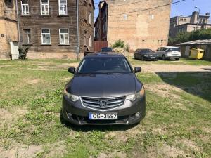 Серый Хонда Аккорд 2010 в Рига, объемом двигателя 2.40 л и пробегом 220 тыс. км за 2500 €, фото 3 на AUTOMOTO.COM.LV