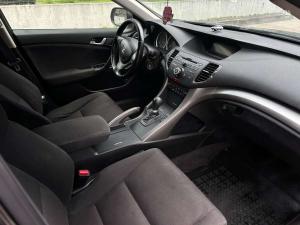 Pelēks Honda Accord 2010 Viļņa, ar dzinēja tilpumu 2.00 L un nobraukumu 269 tūkst. km par 4300 €, foto 10 vietnē AUTOMOTO.COM.LV