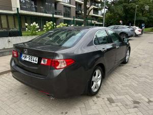 Grey Honda Accord 2010 in Vilnius, with an engine capacity of 2.00 L and mileage of 279 thousand km for 4300 €, photo 6 on AUTOMOTO.COM.LV