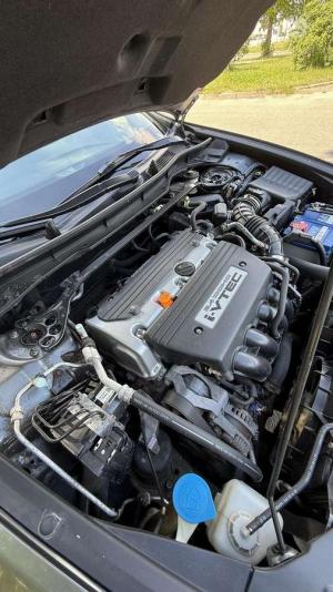 Grey Honda Accord 2011 in Vilnius, with an engine capacity of 2.35 L and mileage of 223 thousand km for 4700 €, photo 16 on AUTOMOTO.COM.LV