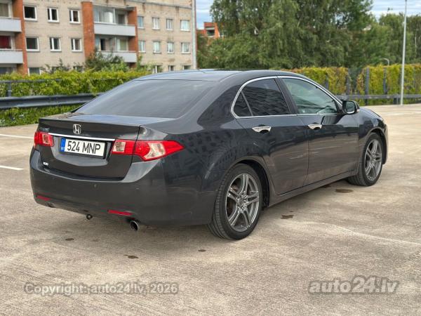 Серый Хонда Аккорд 2011 в Тарту, объемом двигателя 2.00 л и пробегом 229 тыс. км за 3999 €, фото 3 на AUTOMOTO.COM.LV