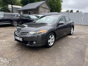 Grey Honda Accord 2011 in Kaunas, with an engine capacity of 2.20 L and mileage of 287 thousand km for 2300 €, photo  on AUTOMOTO.COM.LV