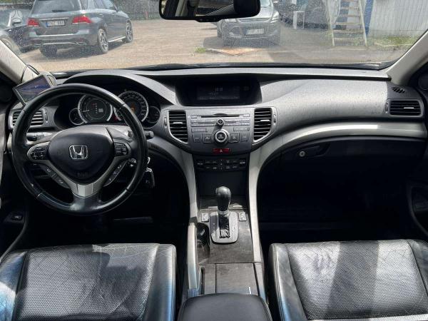 Pelēks Honda Accord 2011 Kauņa, ar dzinēja tilpumu 2.20 L un nobraukumu 287 tūkst. km par 2300 €, foto 10 vietnē AUTOMOTO.COM.LV