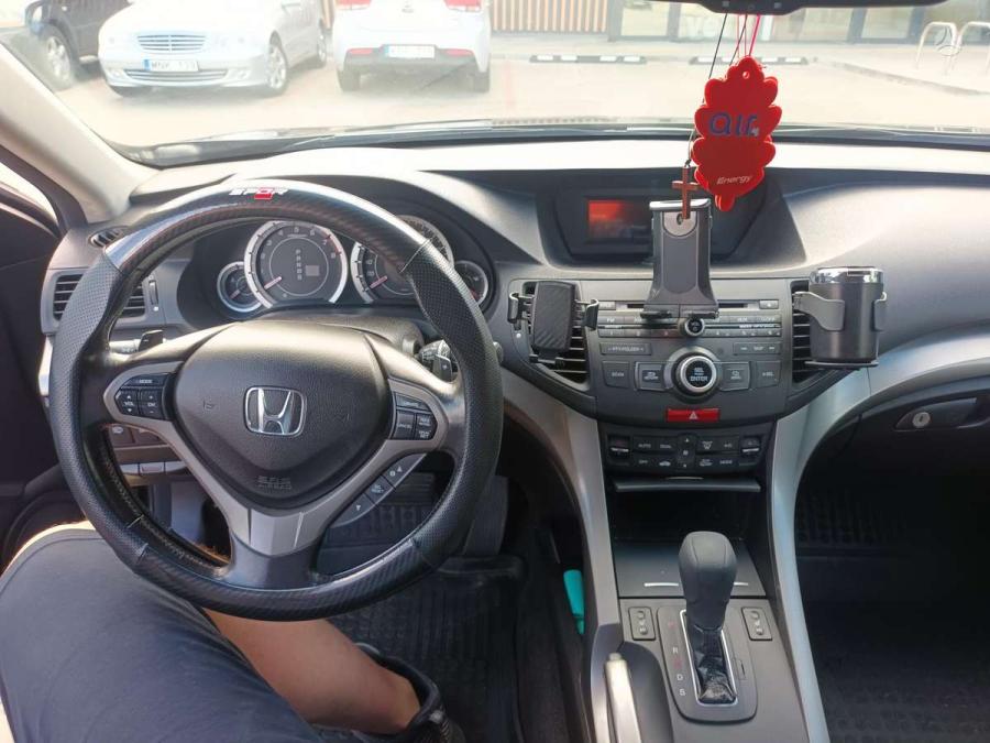 Pelēks Honda Accord 2011 Elektrėnai, ar dzinēja tilpumu 2.00 L un nobraukumu 243 tūkst. km par 4000 €, foto 7 vietnē AUTOMOTO.COM.LV