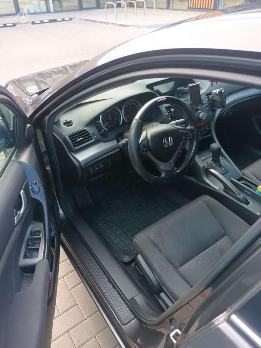 Pelēks Honda Accord 2011 Elektrėnai, ar dzinēja tilpumu 2.00 L un nobraukumu 243 tūkst. km par 4000 €, foto 14 vietnē AUTOMOTO.COM.LV
