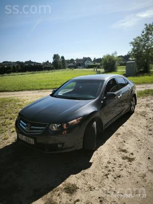 Pelēks Honda Accord 2012 Rīga, ar dzinēja tilpumu 2.20 L un nobraukumu 257 tūkst. km par 4900 €, foto 5 vietnē AUTOMOTO.COM.LV