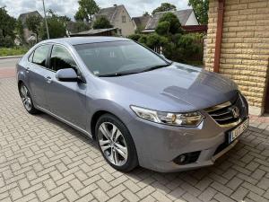 Grey Honda Accord 2012 in Siauliai, with an engine capacity of 2.20 L and mileage of 279 thousand km for 6200 €, photo  on AUTOMOTO.COM.LV