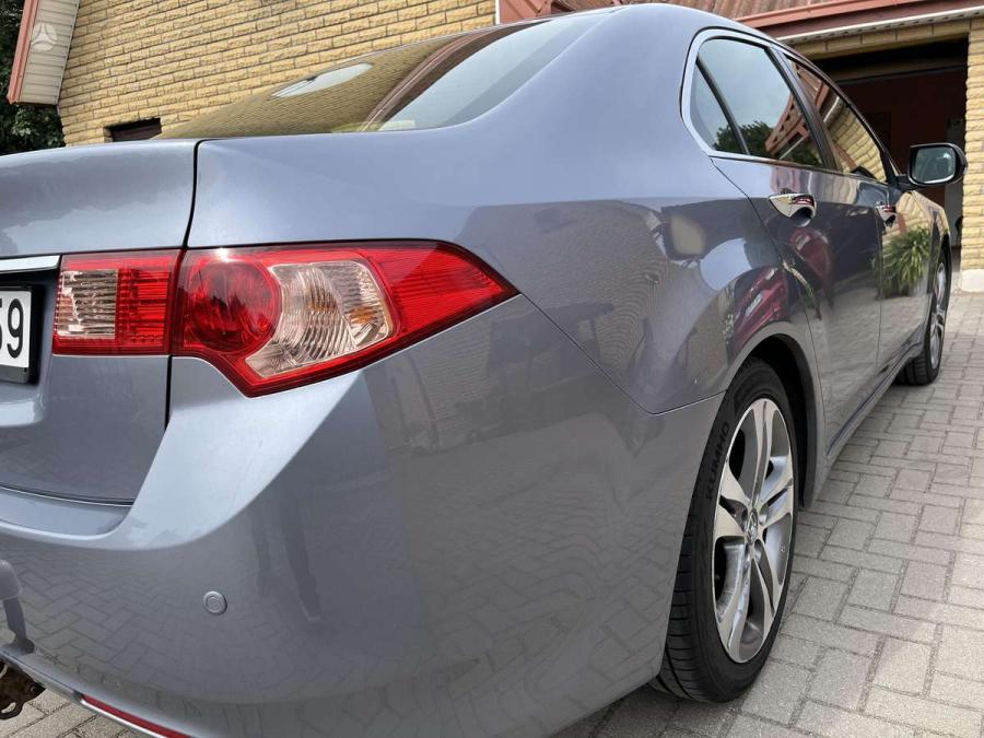 Pelēks Honda Accord 2012 Šauļi, ar dzinēja tilpumu 2.20 L un nobraukumu 279 tūkst. km par 6200 €, foto 8 vietnē AUTOMOTO.COM.LV