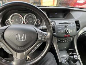 Pelēks Honda Accord 2012 Šauļi, ar dzinēja tilpumu 2.20 L un nobraukumu 279 tūkst. km par 6200 €, foto 15 vietnē AUTOMOTO.COM.LV